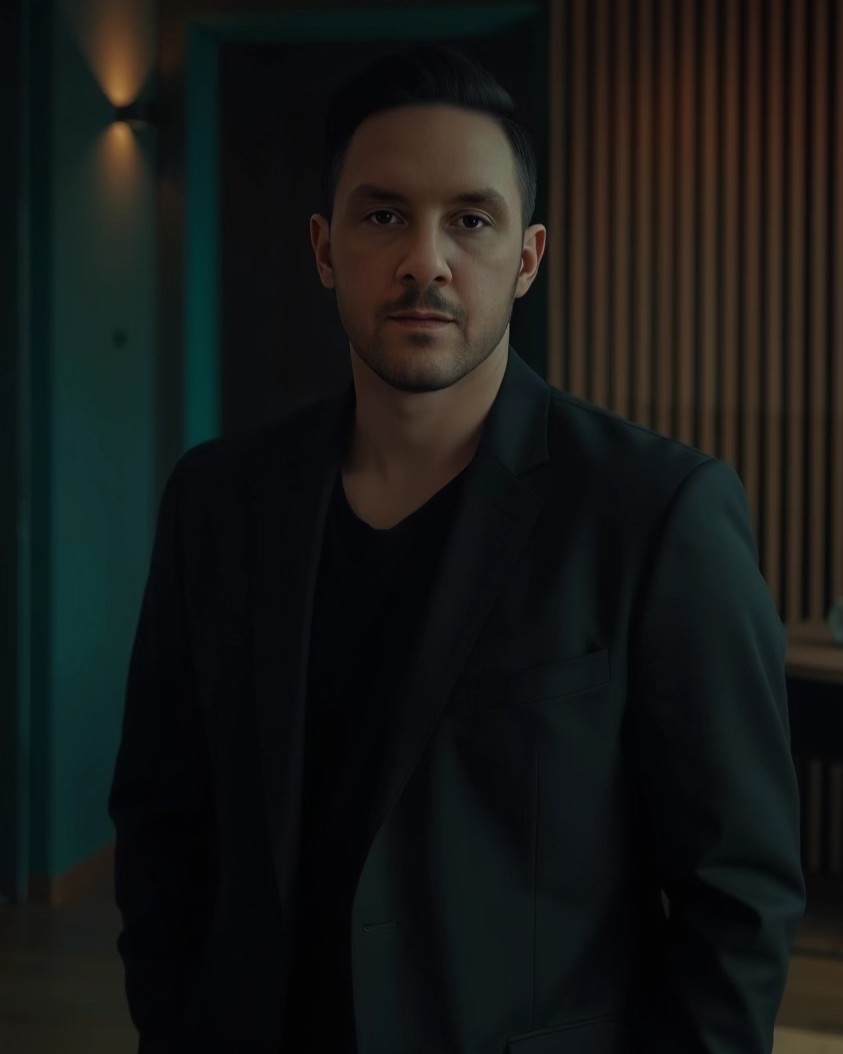 Derek Hawryluk Professional Portfolio